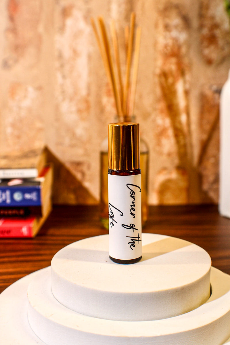 Corner of the Cafe Perfume Oil – Mysa Fragrance Haus